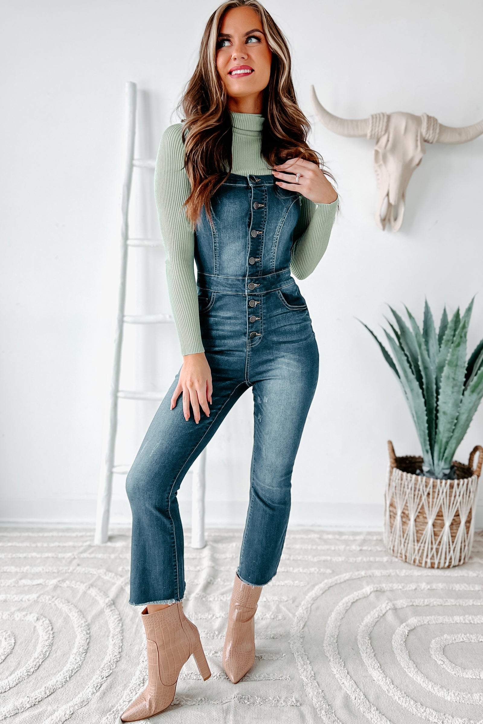 Cropped Cutie Button-Front Cropped Denim Overalls (Medium) · NanaMacs